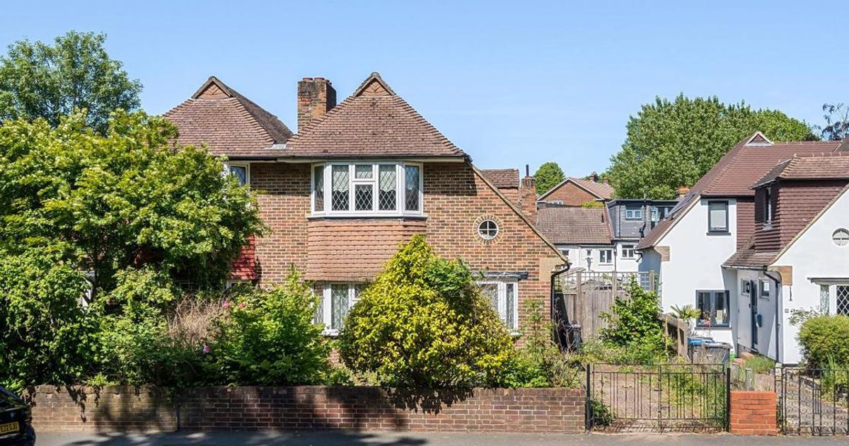 2 bedroom House for sale in Chevening Road, Crystal Palace SE19 (Sold ...