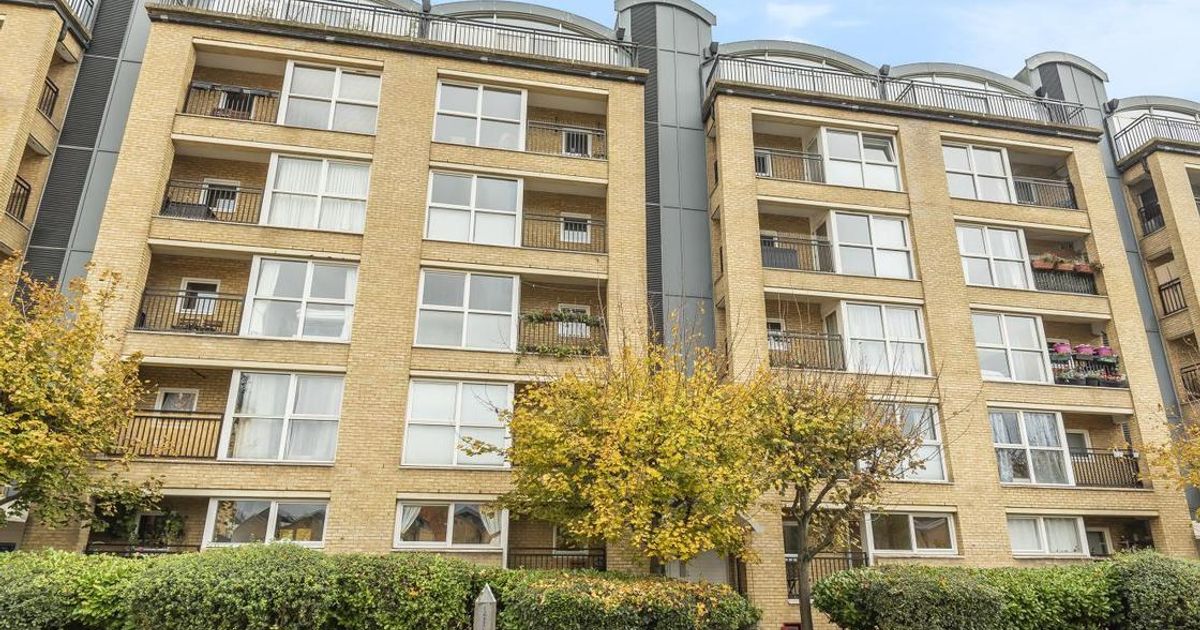2 bedroom Flat for sale in Rotherhithe Street, Rotherhithe SE16 (Sold ...
