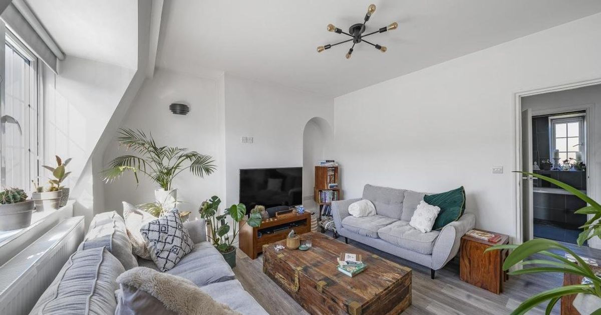 2 bedroom Flat to rent in Scarlet Road, Catford SE6 (Let) | KFH