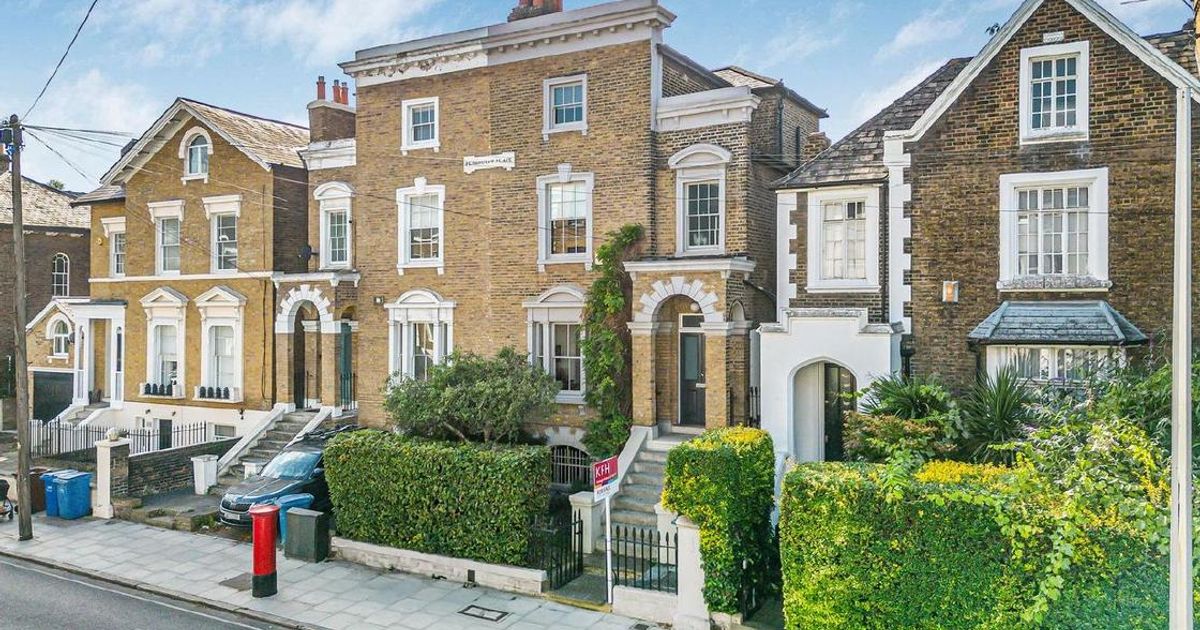 4 bedroom House for sale in Lyndhurst Way, London SE15 (For sale) | KFH