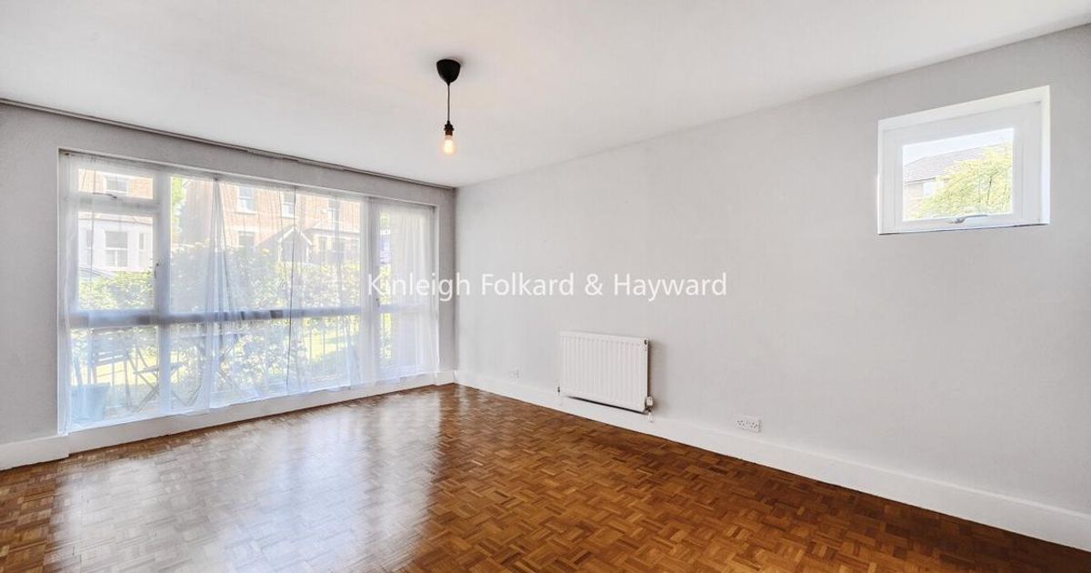 2 bedroom Flat to rent in Mount Avenue, London W5 (Let) | KFH