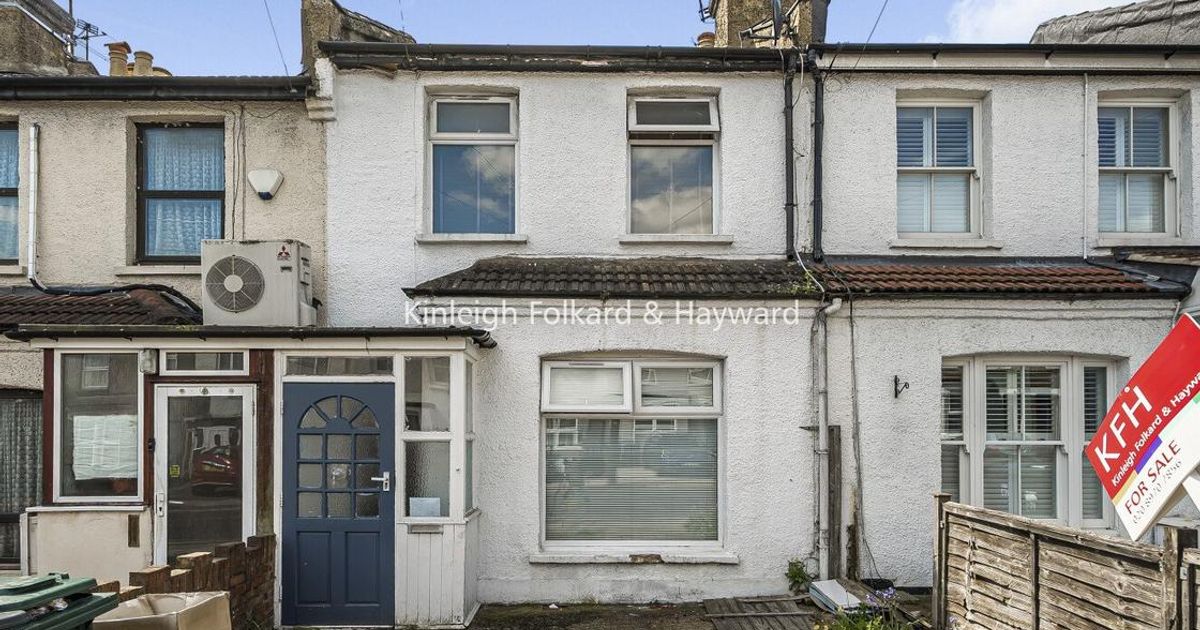 2 bedroom House for sale in Long Lane, Finchley Central N3 (Sold) | KFH