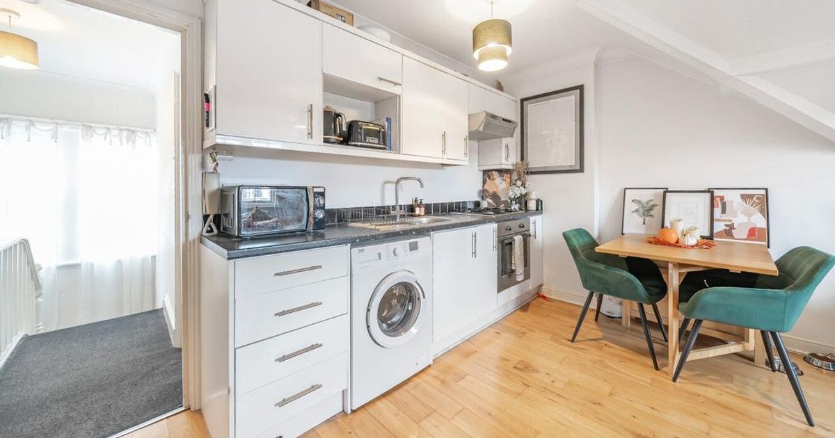 1 bedroom Flat to rent in Amesbury Avenue, London SW2 (Let) | KFH